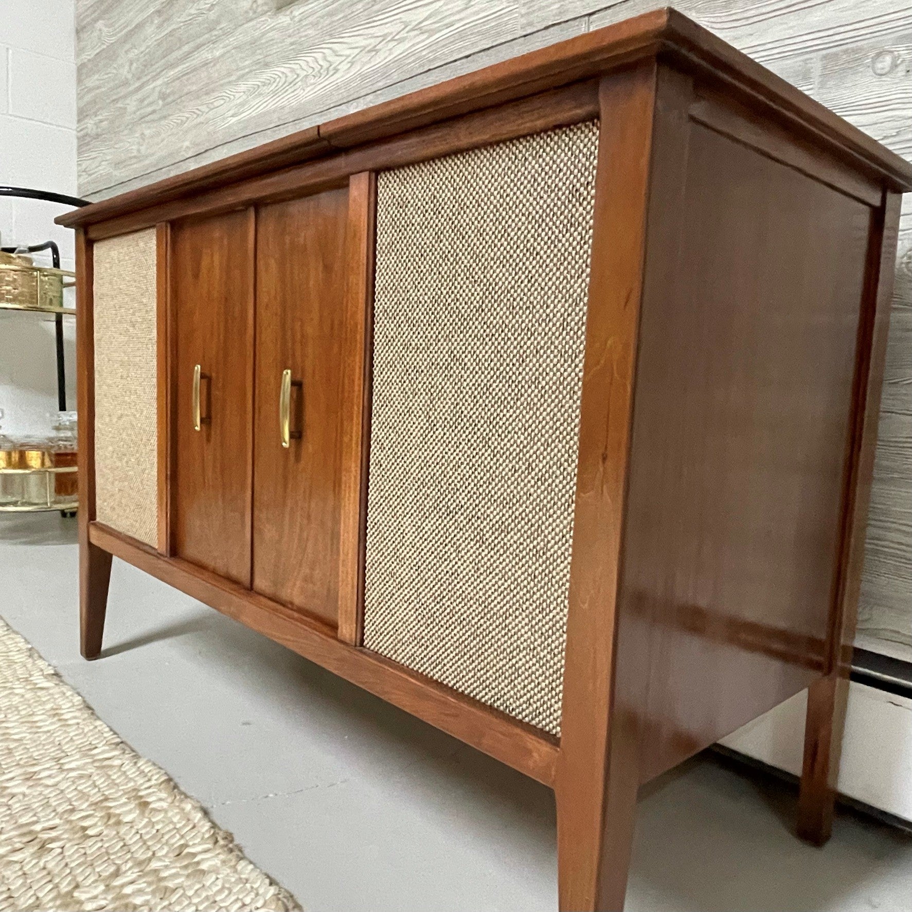 SOLD OUT! ZENITH Solid State Record Player Stereo Console... – The ...