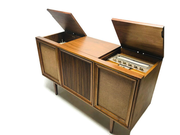 **SOLD OUT** MOTOROLA 3-CHANNEL Vintage Record Player... – The Vintedge Co.