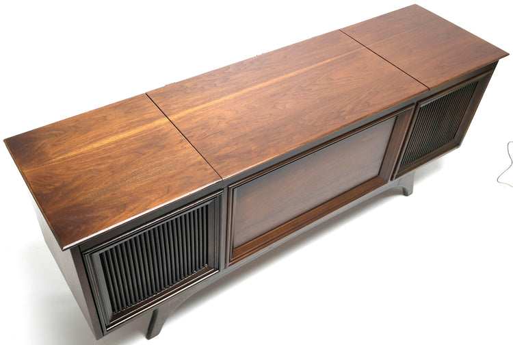 Mid Century Modern GE Stereo Console Record Player - AM /... – The ...